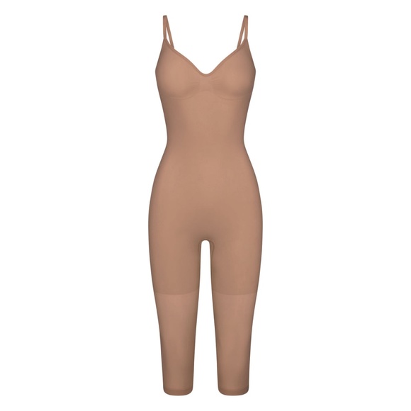 SKIMS | Intimates & Sleepwear | New Skims Sculpting Catsuit Sienna Size ...